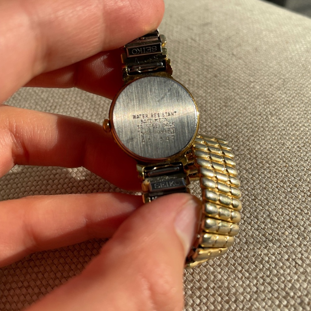 80s Vintage Seiko Gold Plated And White Face Watch - Gem